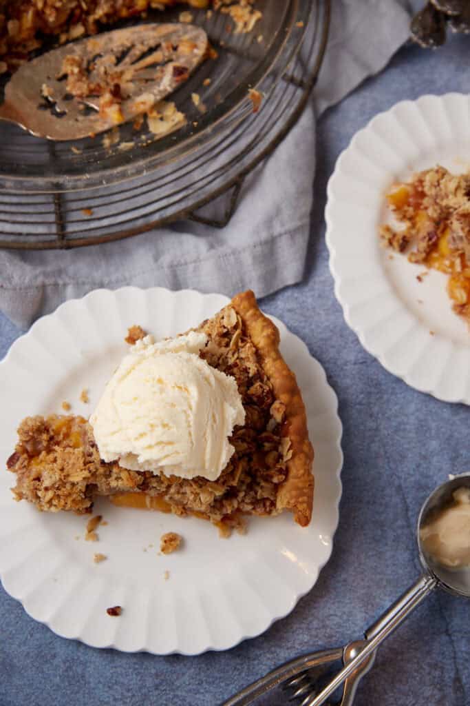 Homemade Peach Pie with Crumble Topping - Easy Southern Desserts