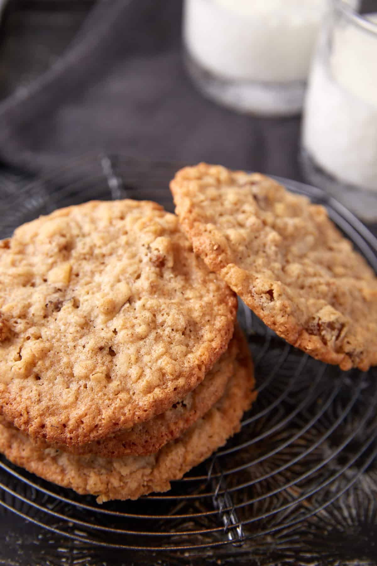 Crispy and Chewy Oatmeal Coconut Cookies with Raisins - Easy Southern ...
