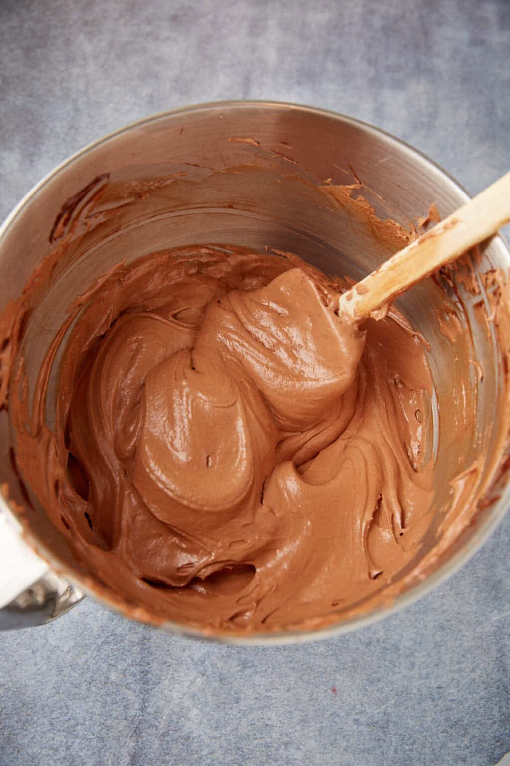Fluffy Chocolate Mousse Frosting with Melted Chocolate - Easy Southern ...