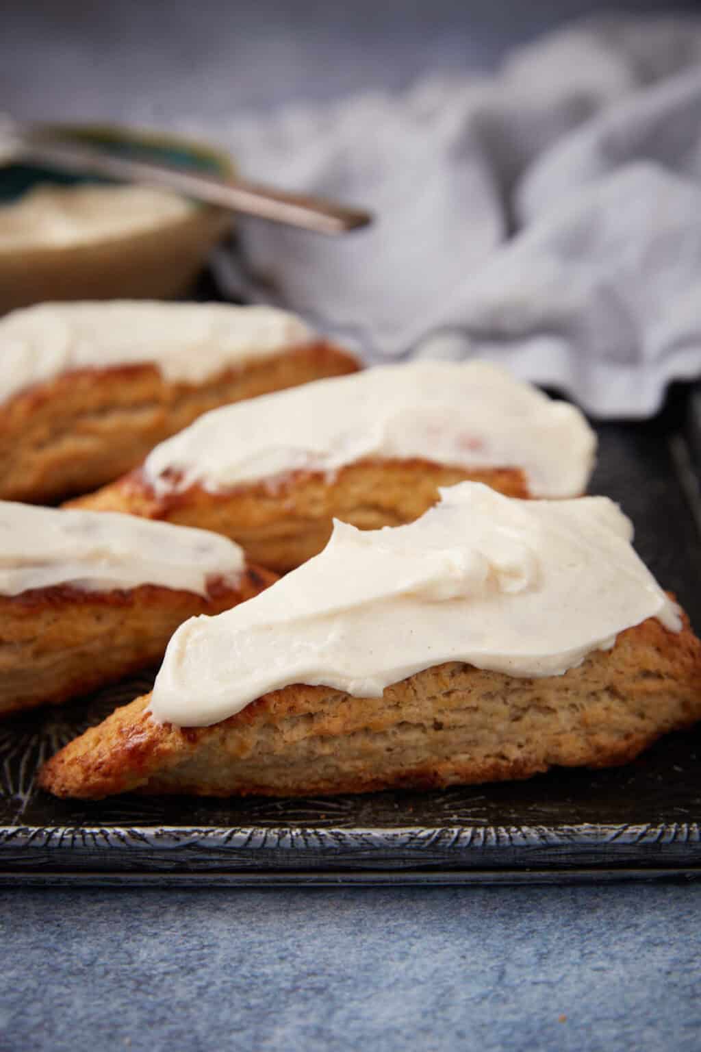 Light and Flaky Banana Nut Scones with Cream Cheese Frosting - Easy ...