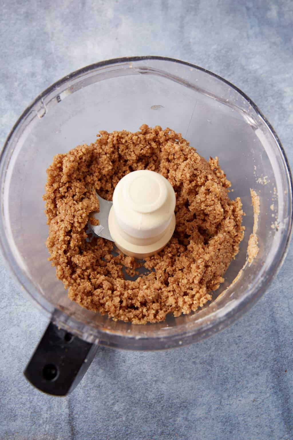 Pecan Nut Pie Crust With Toasted Pecans - Easy Southern Desserts