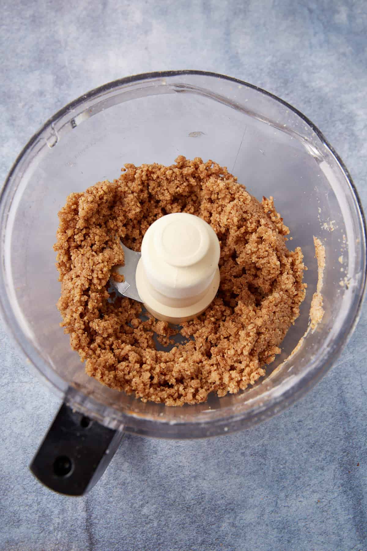 Pecan Nut Pie Crust With Toasted Pecans - Easy Southern Desserts