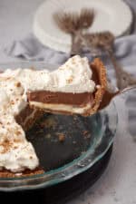 Southern Possum Pie With A Pecan Crust - Easy Southern Desserts