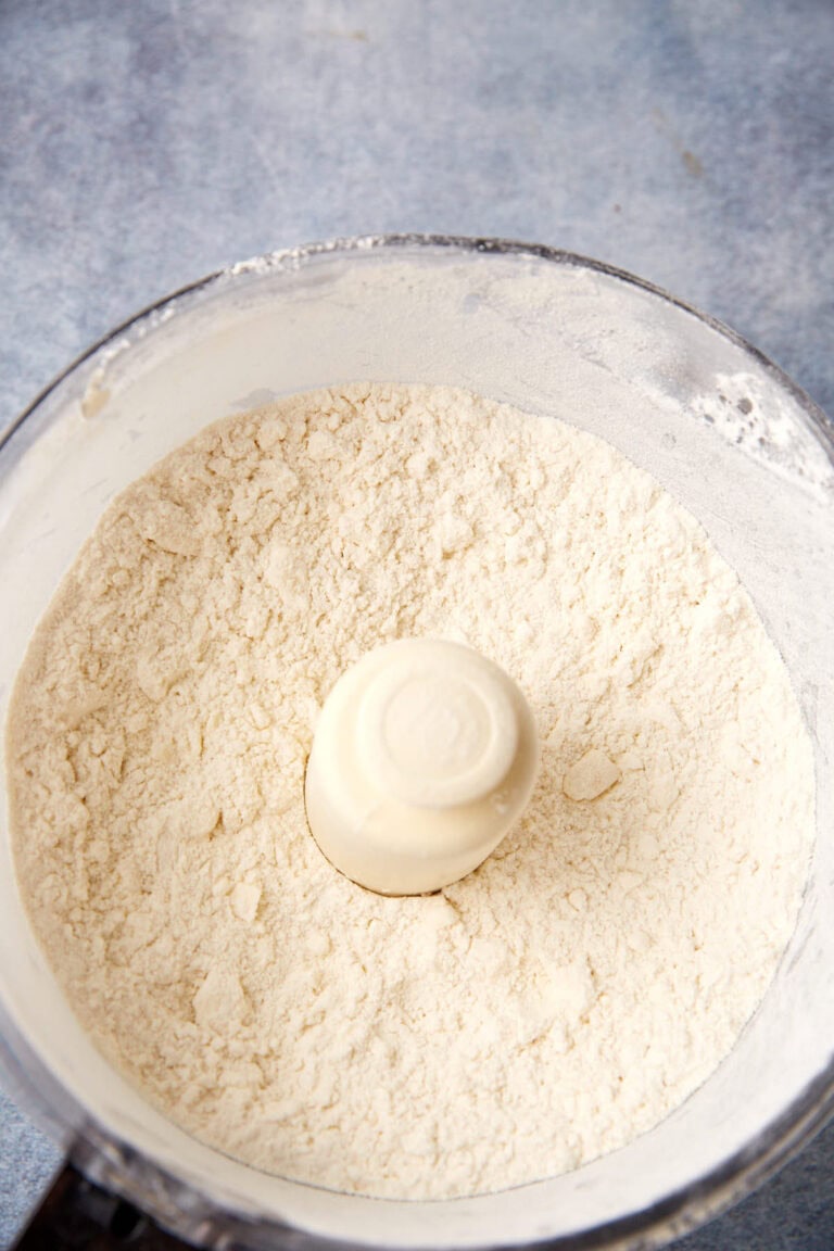 Flaky Butter Pie Crust (No Shortening Needed!) - Easy Southern Desserts
