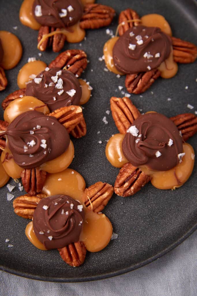Pecan Turtles with Chocolate and Salted Caramel - Easy Southern Desserts