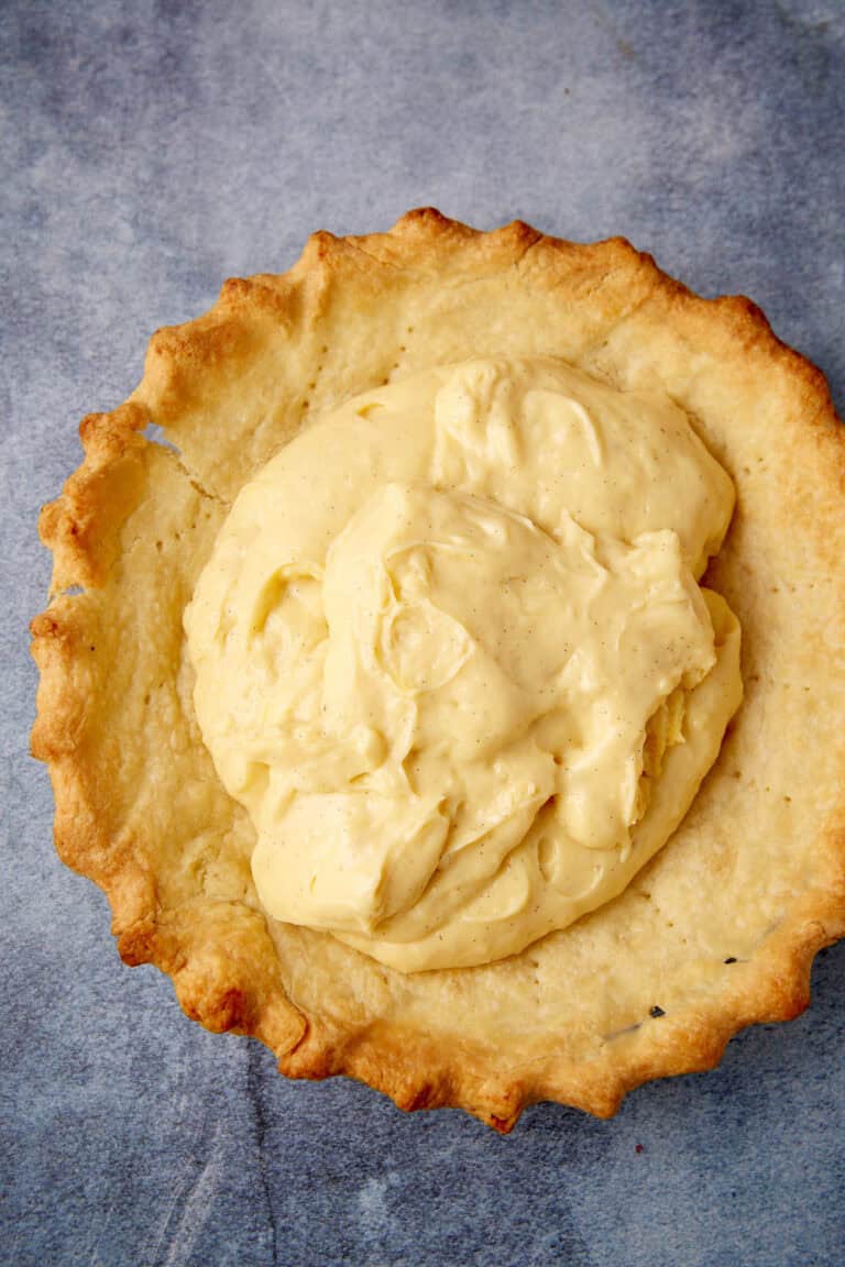 Silky Vanilla Pudding Pie with Homemade Whipped Cream - Easy Southern ...