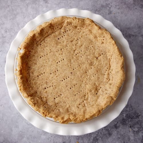 Pecan Nut Pie Crust With Toasted Pecans - Easy Southern Desserts