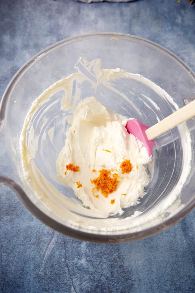 Orange Cream Cheese Frosting Made with Fresh Juice and Zest - Easy ...